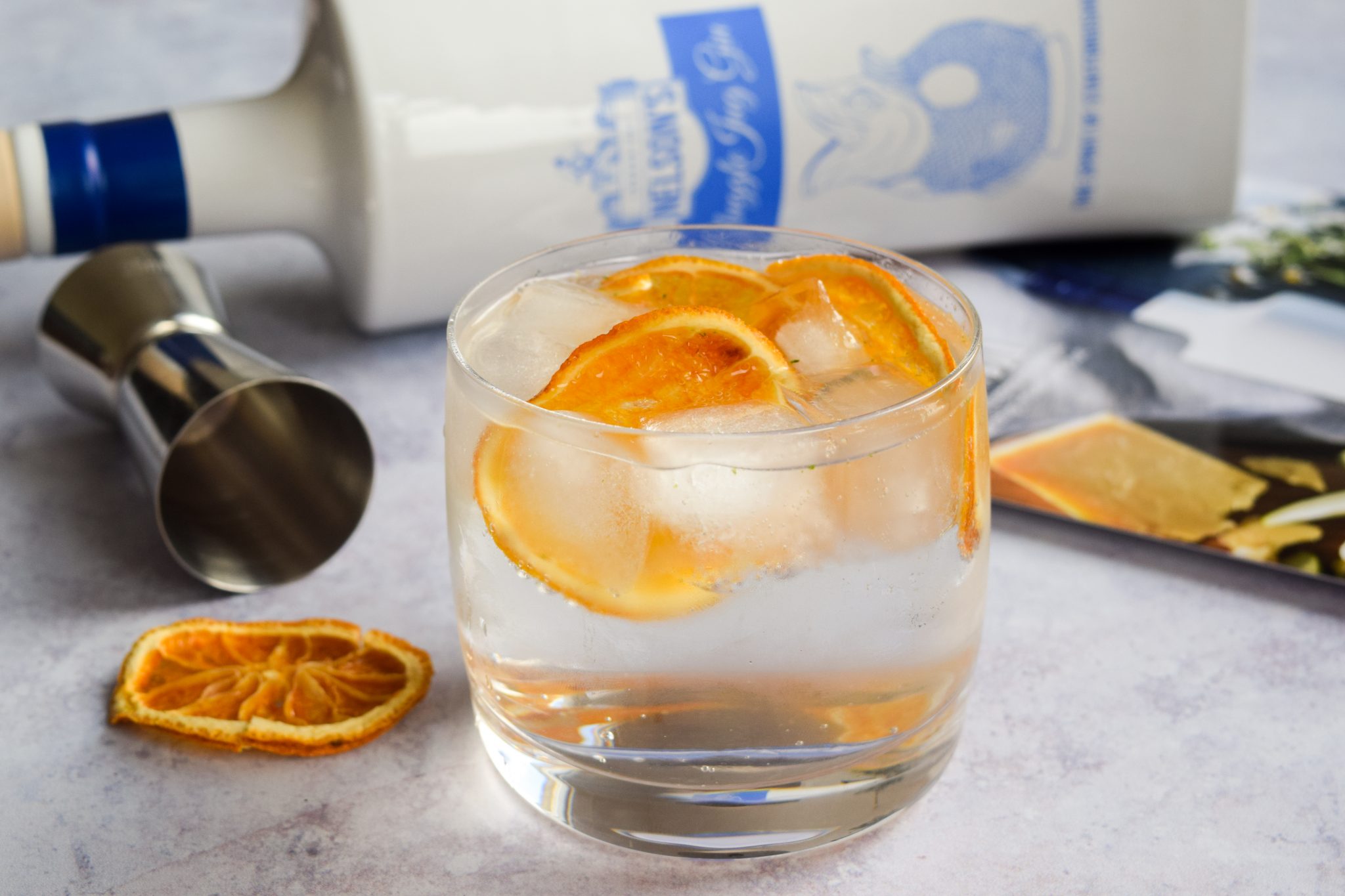 Discovering A Brand New Gin & Tonic with the Craft Gin Club | Rachel Phipps