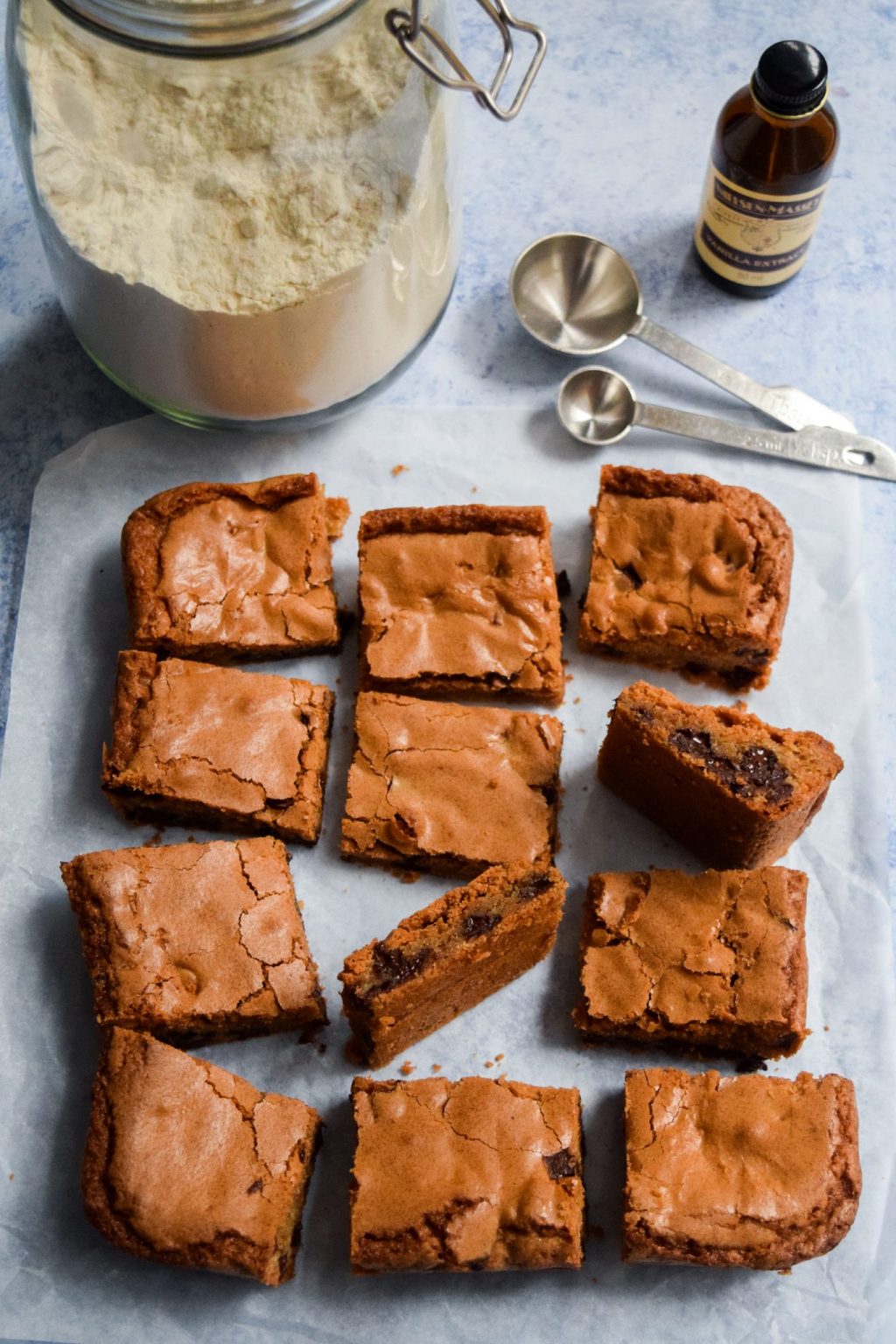 Recipe: American Chocolate Chip Cookie Squares | Rachel Phipps