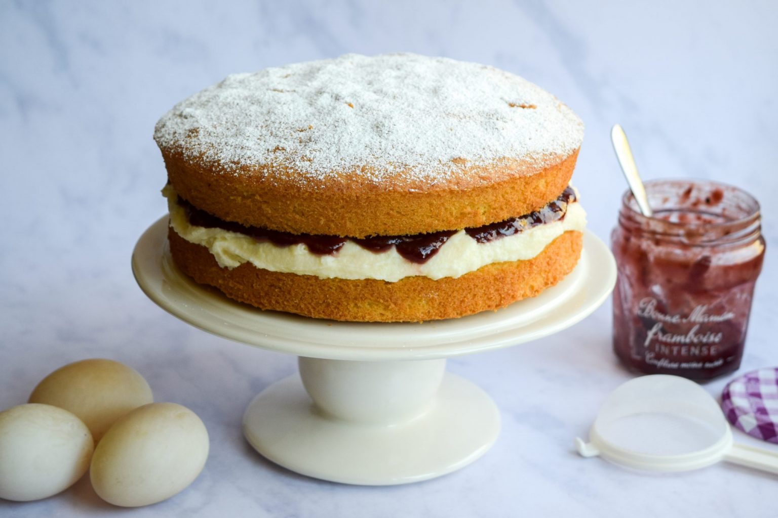 Duck Egg Victoria Sponge Cake | Rachel Phipps