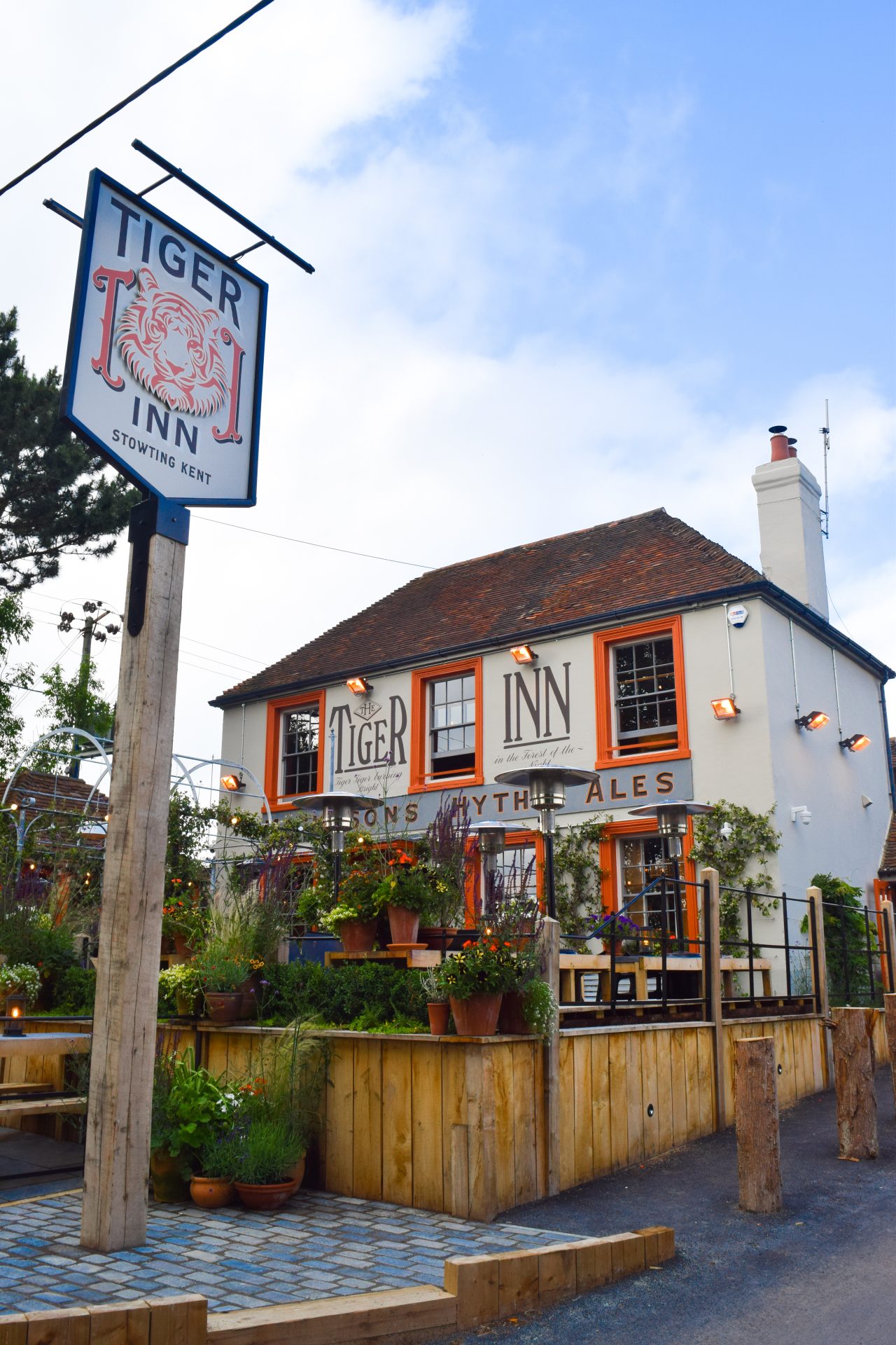 Places To Eat In Kent: The Tiger Inn, Stowting | Rachel Phipps