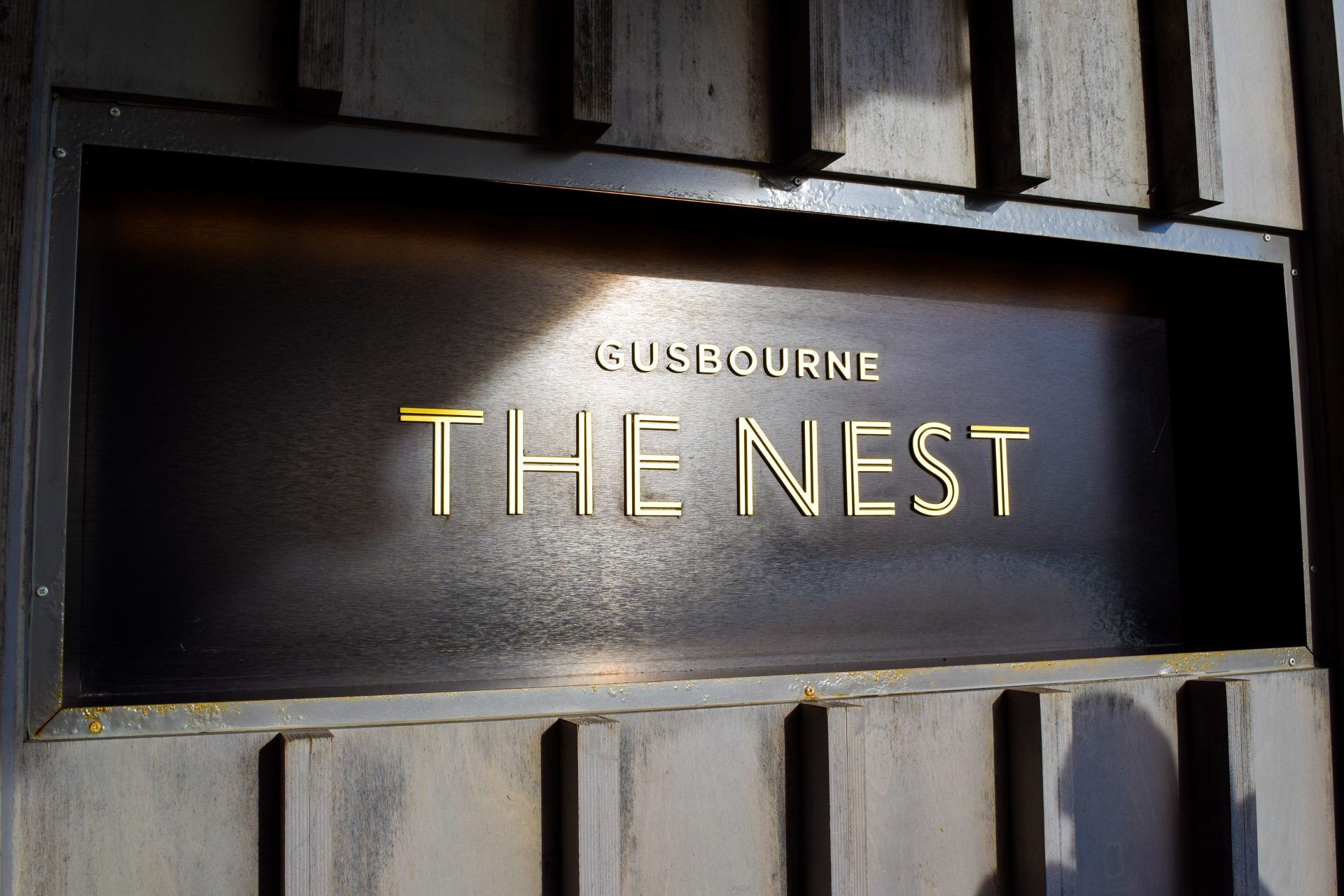 Choosing an English Sparking Wine for New Years Eve at Gusbourne ...